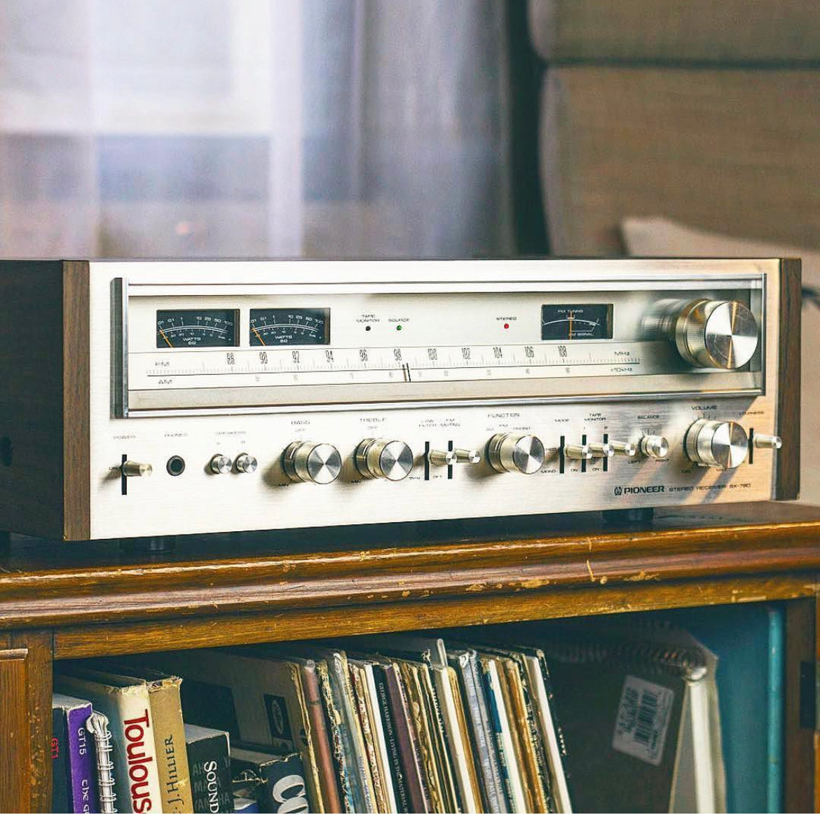 STEREO – Analog Record Shop